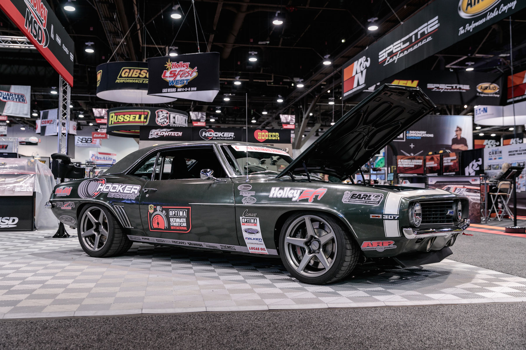 Mark Stielow's "Gunner" '69 Camaro on Forgeline One Piece Forged ...